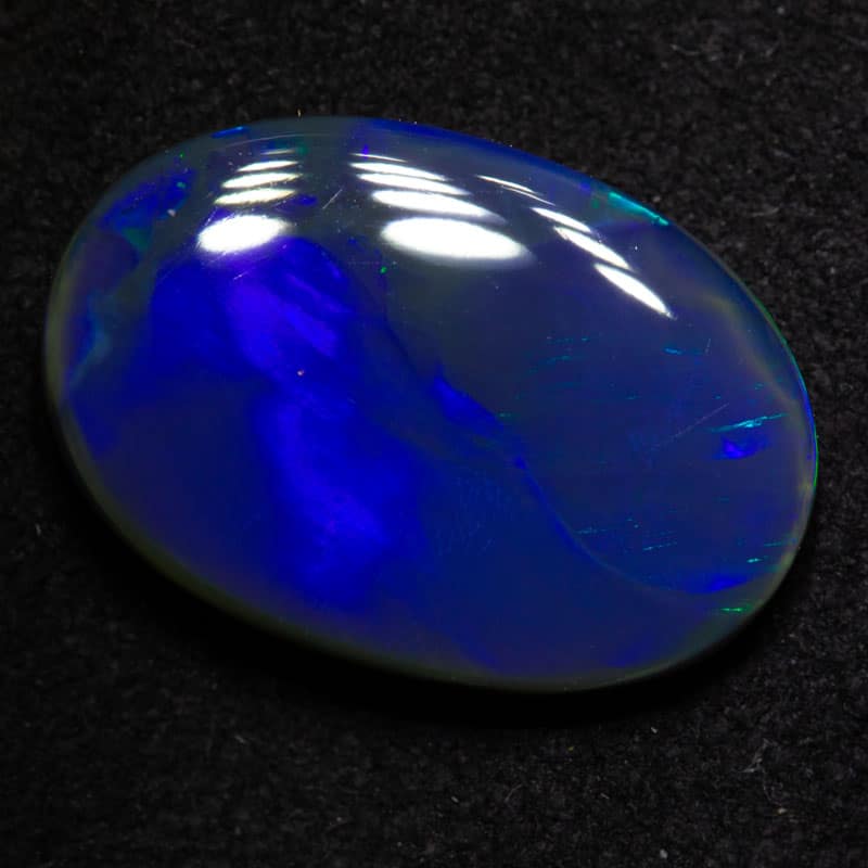 6.45 ct black opal 17.4x11.8x4.9mm