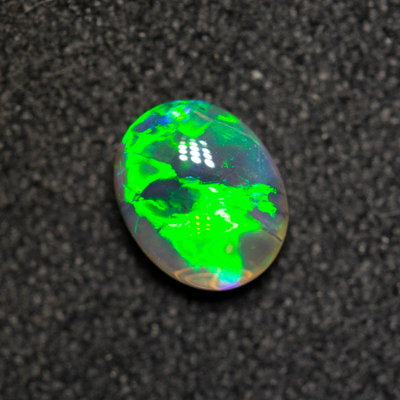 0.53 ct crystal opal 6x4.8x2.9mm