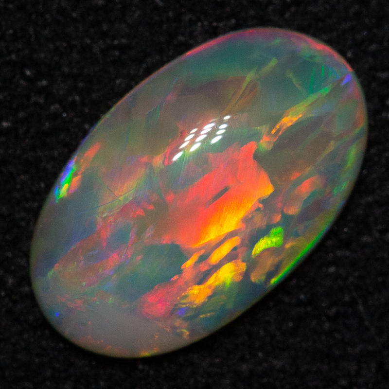 0.88 ct crystal opal 9.8x6x2.5mm